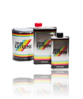 Autolak kleur uni en metallic in blik.Bedrijfsautolak lak.Industrielak.